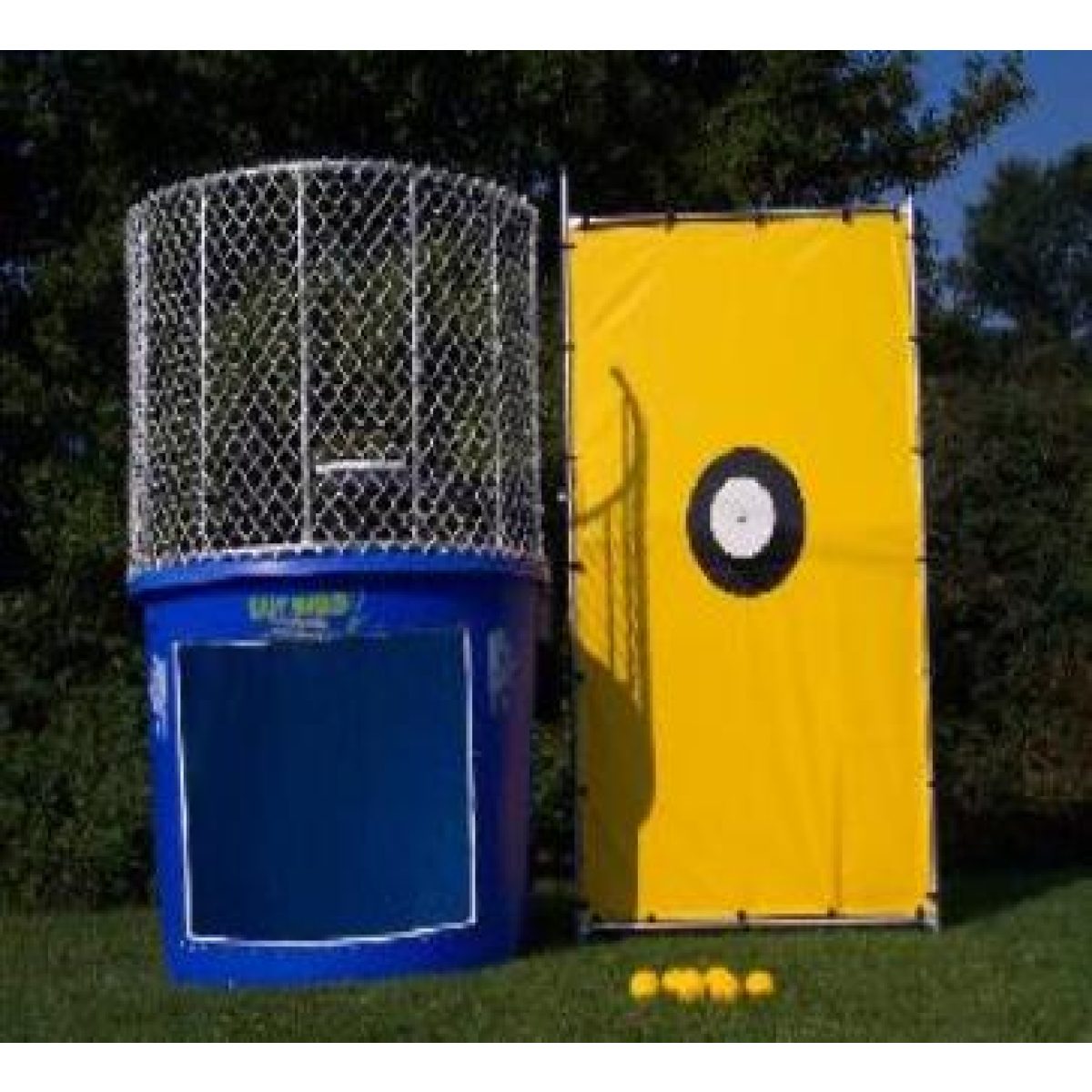 Dunking Booth Trailer - Jumpin Jax Jumps